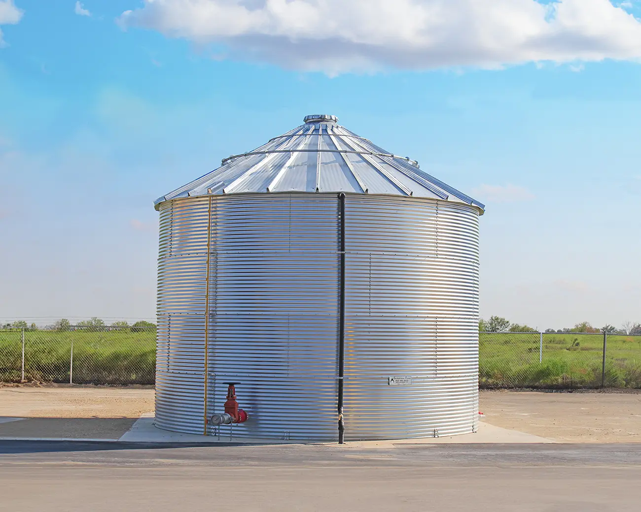 Texas-First-Rentals-Fire-Tank_1300x1040 – Water Storage Tanks, Inc.